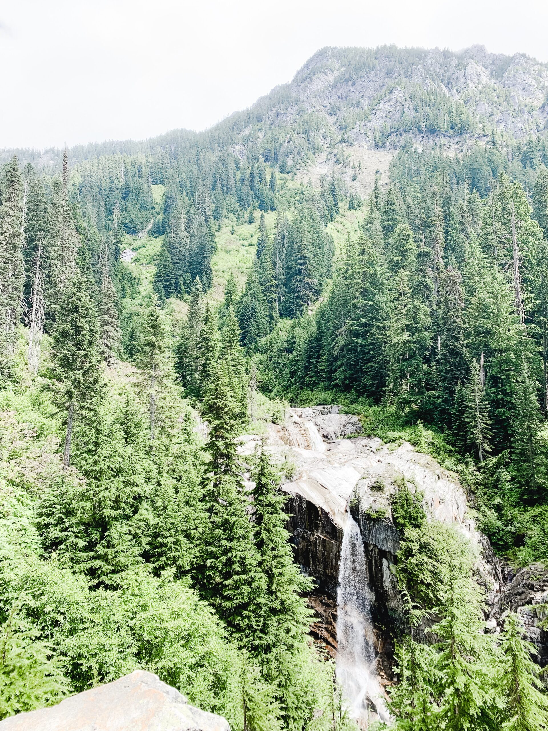 Top 10 Waterfall Hikes near Seattle for Families - Simply Otte
